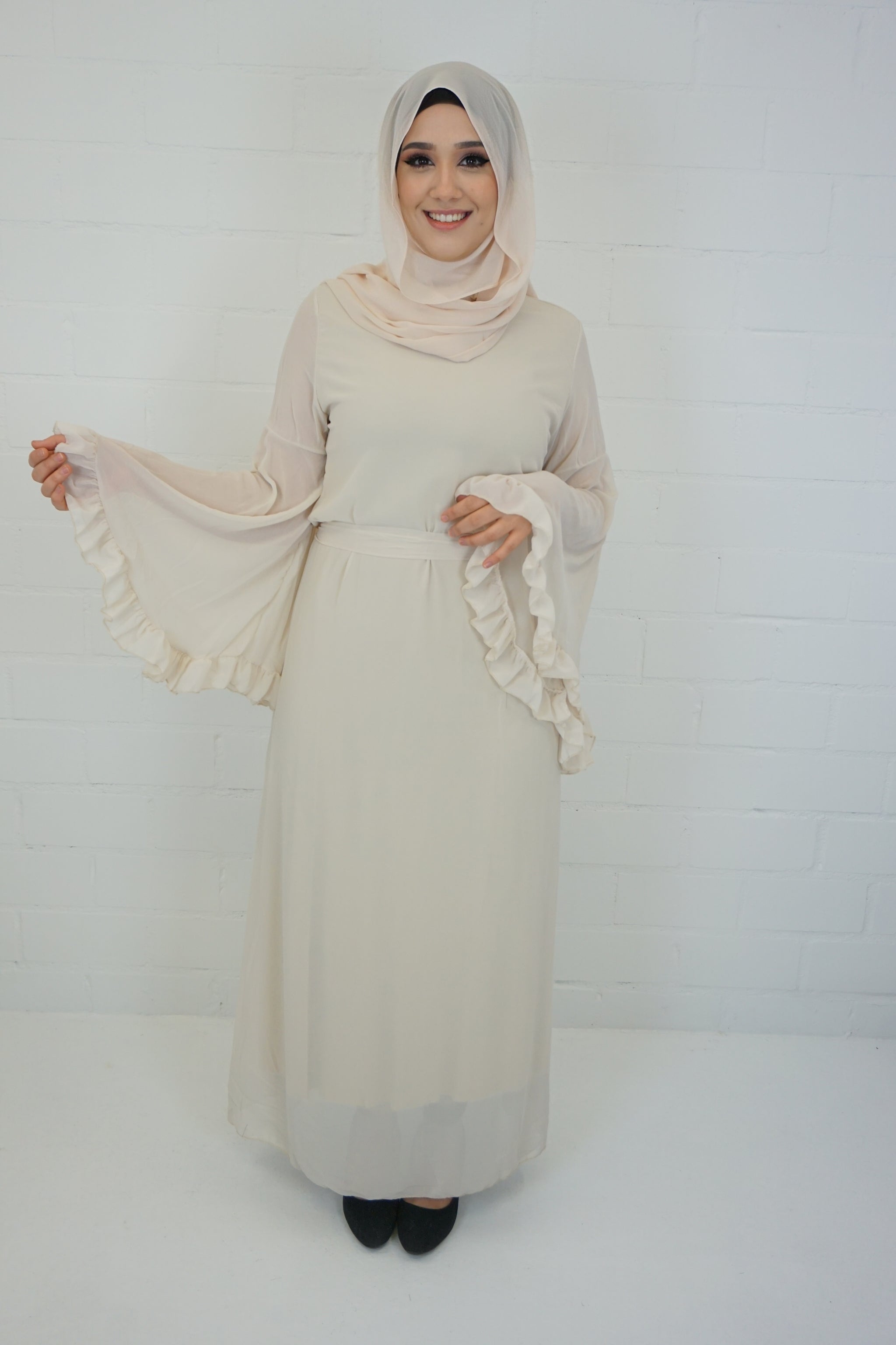 Kleid Laiba Elfenbein | Anissa Hijab Fashion
